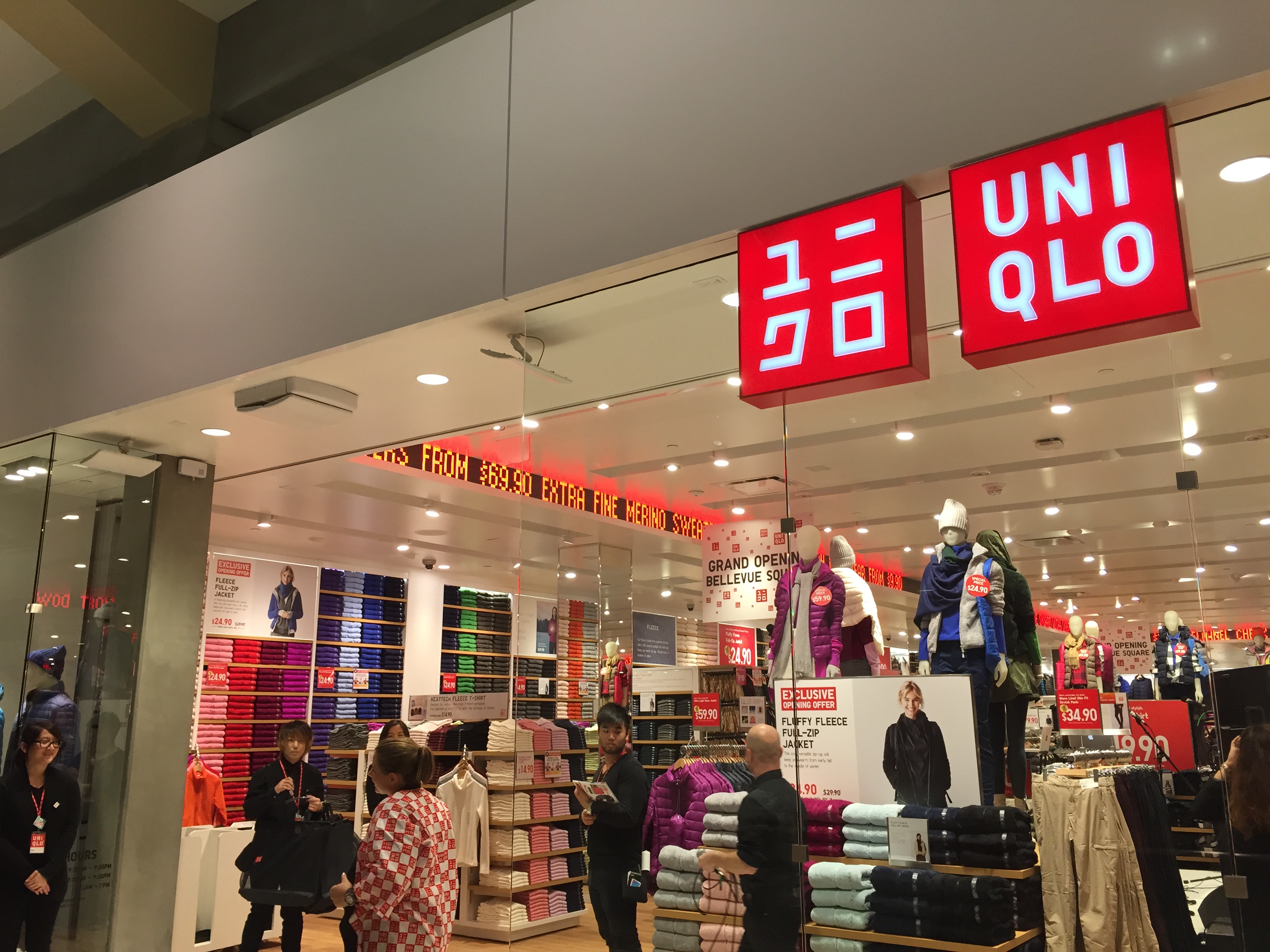 Uniqlo and Zara Open at Bellevue Square